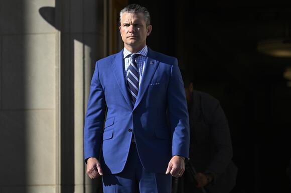 Pete Hegseth Is About to Kick All Outlets Out of the Pentagon—but One ...