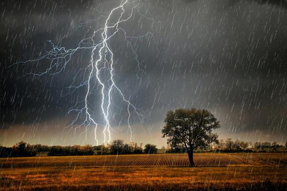 Lubbock Storm Warning: How To Stay Safe This Weekend - NewsBreak