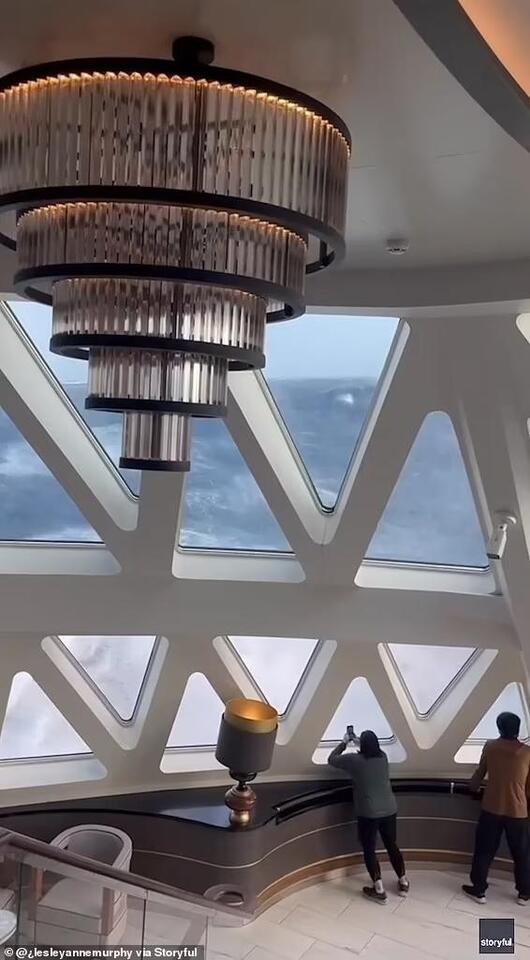 Terrifying moment cruise ship slams into enormous 40ft waves with ...