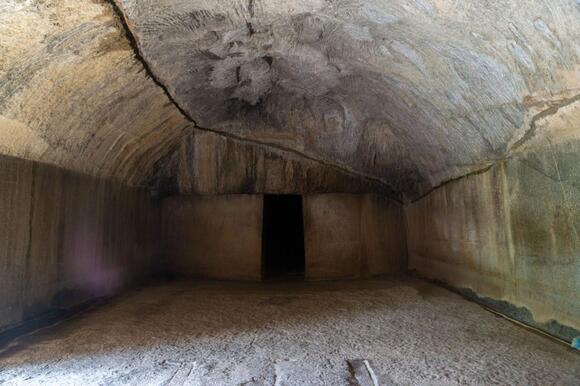 The Forgotten Caves Beneath Napier: Erosion, Earthquakes, and Fossil ...