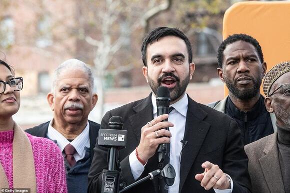 Mamdani shrugs off Trump 'communist' dig by attending Knicks game ...