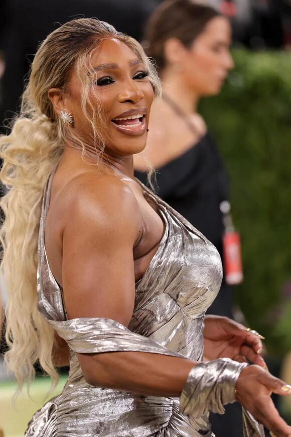 Serena Williams Makes a Statement at 2026 Met Gala in Metallic Hi-Low ...