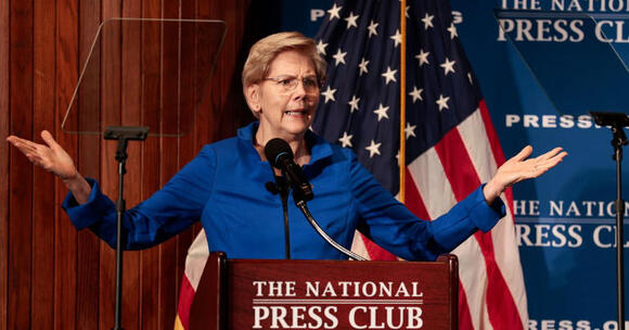 Trump immediately calls Elizabeth Warren on the phone after she accuses ...