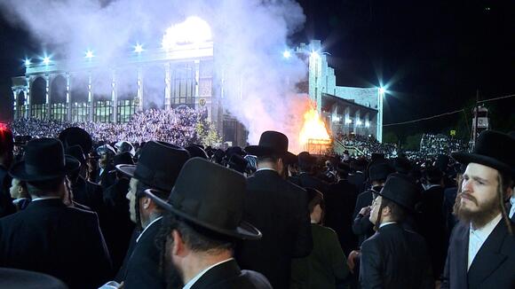 Report: New York Hometown “Invaded By Welfare-Addicted Jews” - NewsBreak