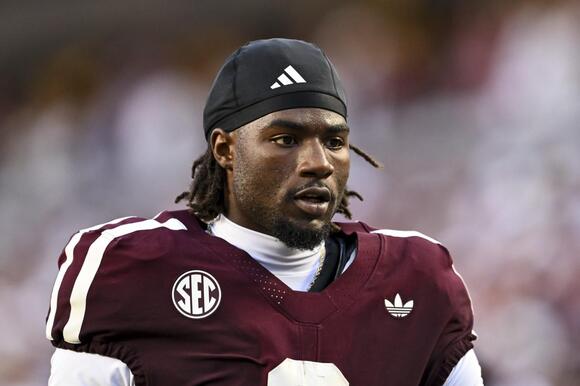 Moss Quits NFL In 4 Days After Dolphins Sign Him To Patch Gutted ...