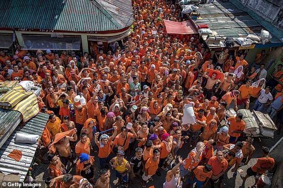 Riot at notorious Philippine prison leaves nine dead as gang members ...