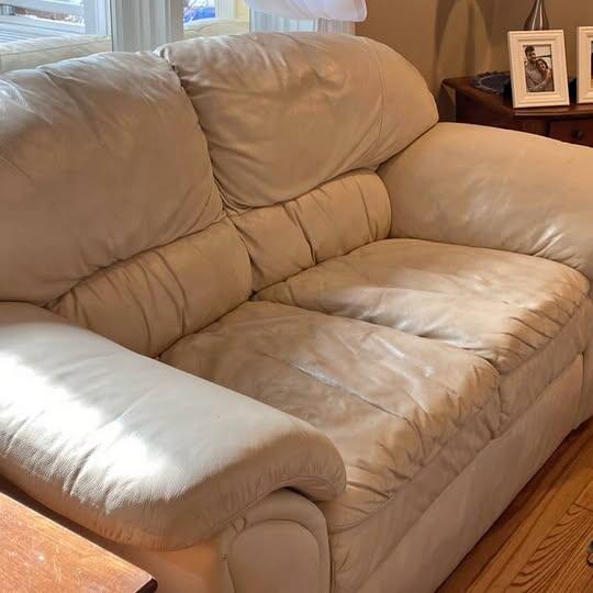 🎁 Freebies Up for Grabs in Mequon — Furniture & Garden Finds - NewsBreak