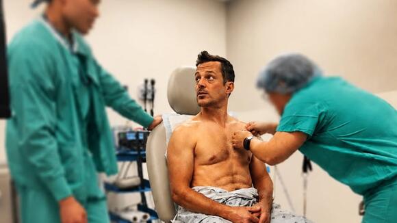 ‘Survivor’ star details gruesome cancer battle - NewsBreak