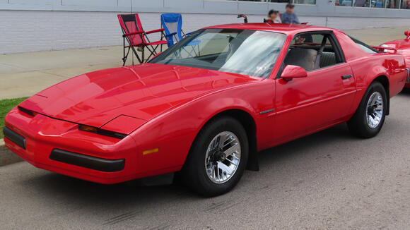 8 third-generation muscle cars that looked futuristic for their time ...