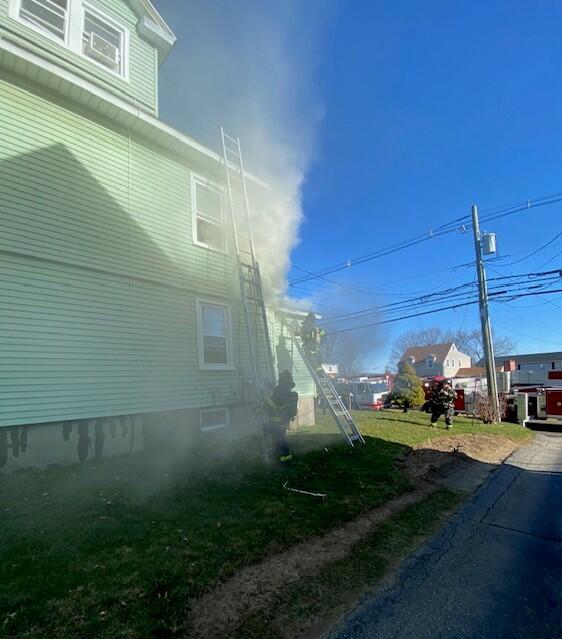 Firefighters: Norwalk house fire displaces 10 people