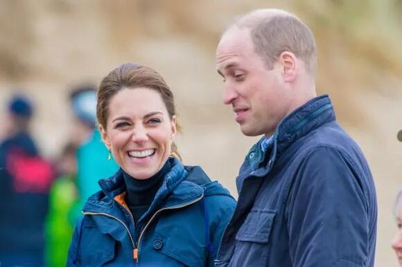 Prince William sips cider and enjoys a game of darts with actress ...