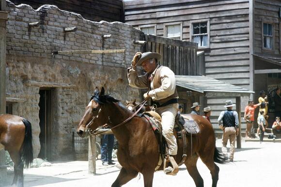 ‘Taylor Sheridan’s Shows Are Bonanza on Steroids!’ 6 Classic Western TV ...