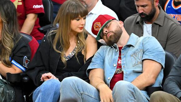 Travis Kelce Dozing off on Taylor Swift’s Shoulder Sparks a Meme Fest ...