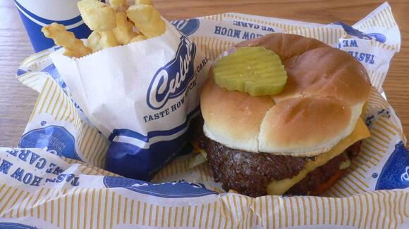 15 Best Regional Fast Food Chains Across the U.S. - NewsBreak