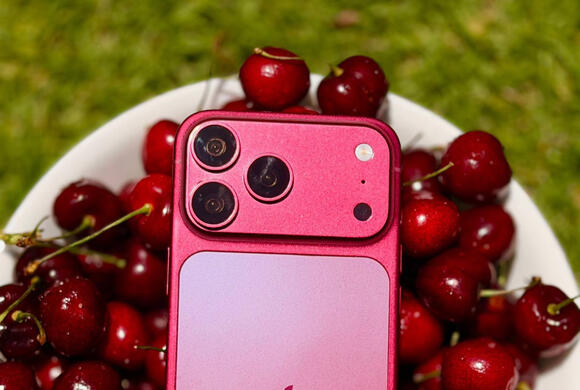 iPhone 18 Pro Max Leaks Reveal Gorgeous Dark Cherry Finish in Real-Life ...