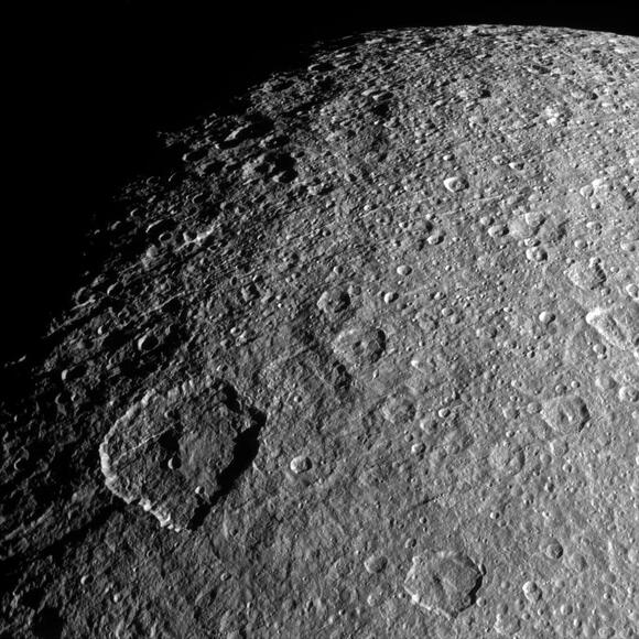 The Moon Has No Atmosphere — So Why Does It Have Weathering? - NewsBreak