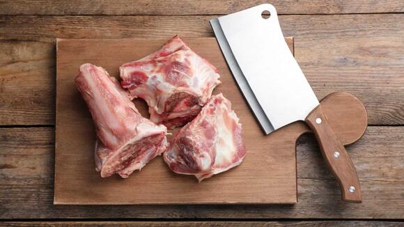 Americans face higher beef prices as cattle herd hits 75-year low ...
