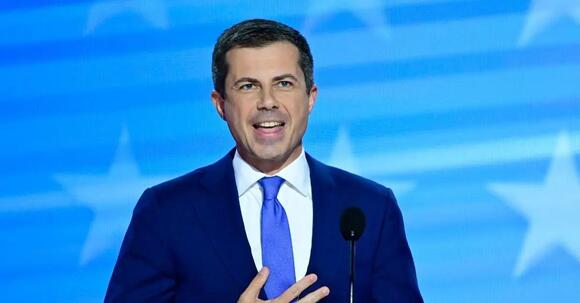 Kamala Harris Disses Tim Walz, Reveals He Was Not Her First Choice for ...