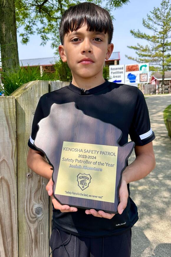 Jefferson Elementary student named Kenosha Safety Patroller of the Year ...