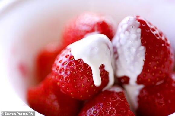 Are strawberries as healthy as we think? The benefits of Wimbledon's ...