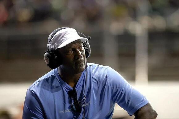 Michael Jordan Says Load Management “Shouldn’t Be Needed” & Details His ...