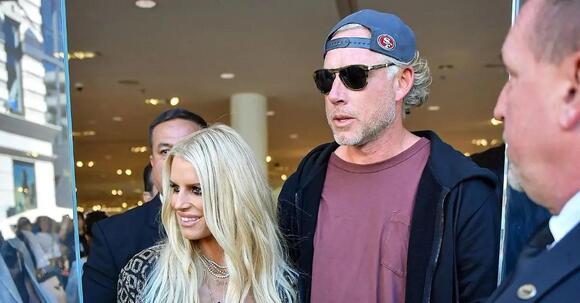Jessica Simpson Throws Shade at Ex Tony Romo: 'Glad We Didn't Work Out ...
