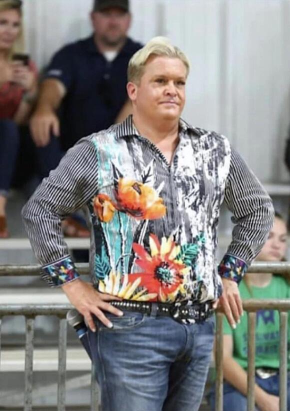 ‘Glitter slap’ judge to preside at Casper livestock show - NewsBreak