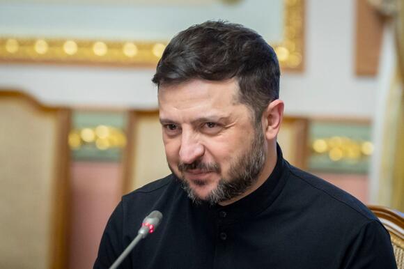 Zelensky praises constructive Ukraine negotiations in Abu Dhabi - NewsBreak