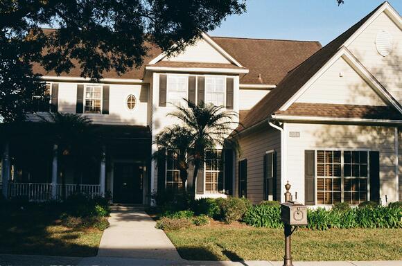 Homeowner Finds Fiber Optic Cables Buried Through His Lot With No ...