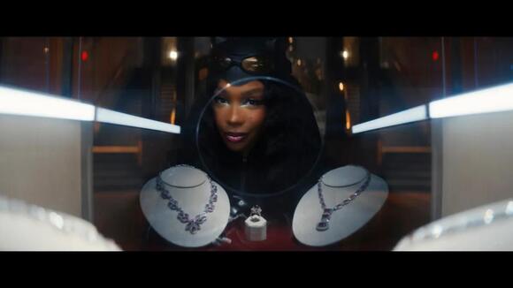 Bateman vs. Batman: State Farm’s New Star-Studded Ad Brings Batman, SZA ...