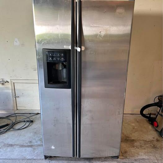 🎁 Freebies Up for Grabs in Chesapeake — Furniture, Pet Gear & More ...