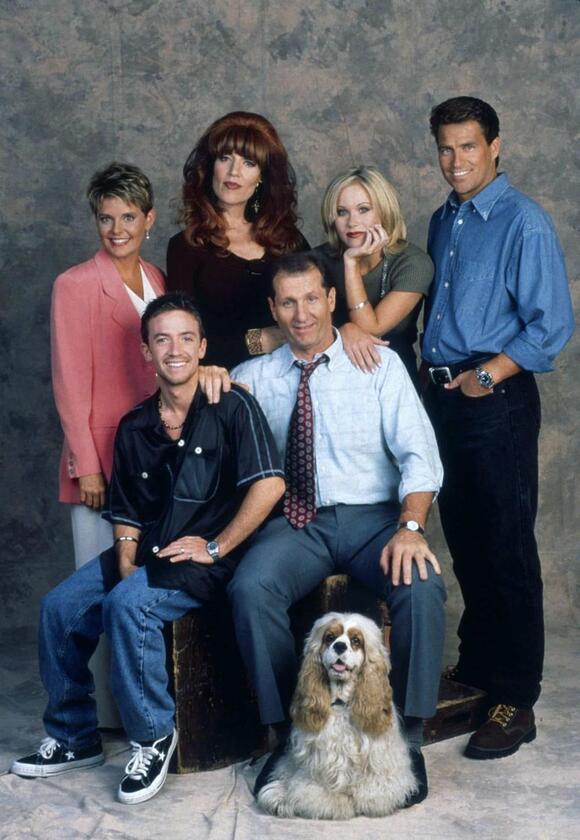 ‘Married With Children’ Behind The Scenes: Cast Shares Startling Set ...
