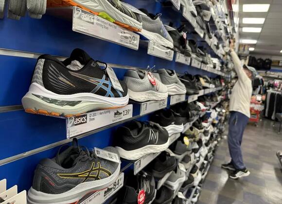 Liquidation Sale Happening - Mall Retailer Shutting Its Doors - NewsBreak