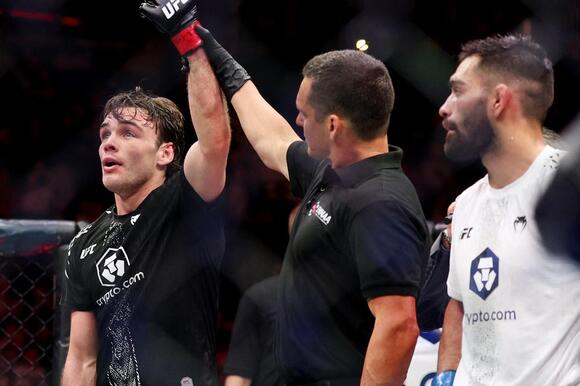 Luke Riley and the risky attempt to recreate a Paddy Pimblett moment at ...