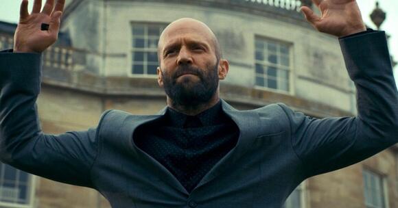 Jason Statham Steps Into WWE Spotlight & Fans Have the Same Reaction ...