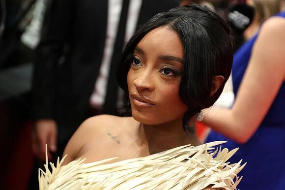 Simone Biles says fans make her anxious by standing outside hotel ...