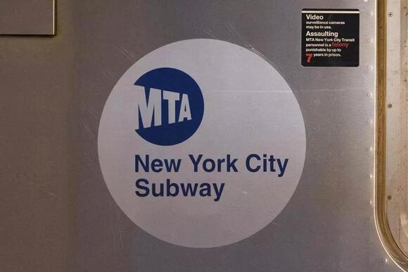 Train rider dead after purportedly pushed onto New York subway tracks ...