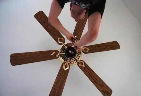 7 ways to stay cool at home without air conditioning