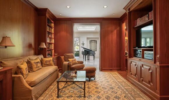 Johnny Carson’s Bel-Air Palace Hits Market for $40M. Inside the TV ...