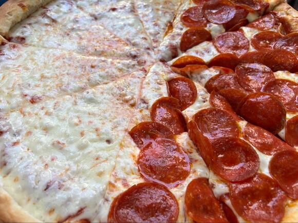 Round Table Pizza Is Caught Up in a Bankruptcy Filing. Are California ...