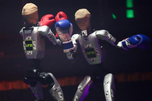 Chinese boxing robots win fans in San Francisco - NewsBreak