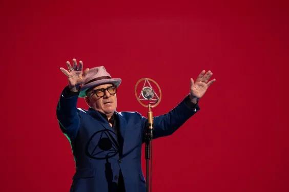 Elvis Costello Knocks Oasis, Defends Olivia - NewsBreak