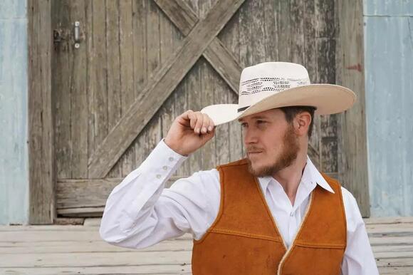 Are You Wearing Your Cowboy Hat Wrong in Texas? - NewsBreak
