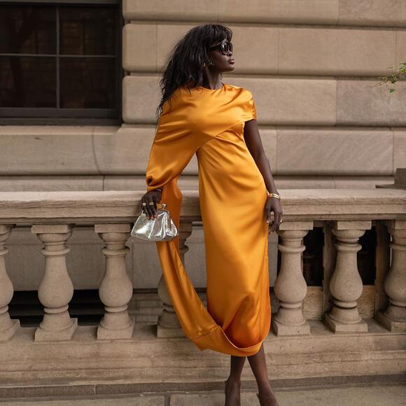 I Suggest Sprinting to Zara—These Wedding Guest Dresses Will Sell Out ...