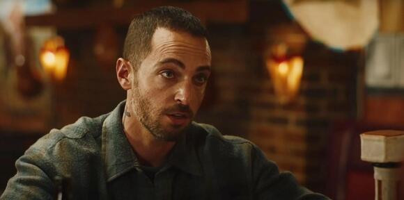How a B-movie actor duped friends and family out of $690M for ...