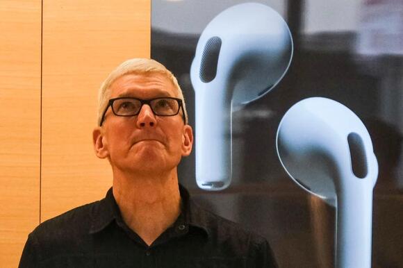 Tim Cook's Net Worth Revealed in 2025: Apple’s Steady Hand at the Helm ...