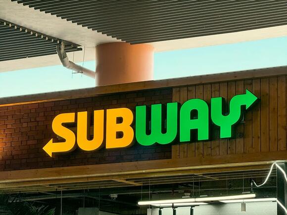 Subway shuts down hundreds more locations across America - NewsBreak