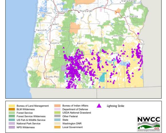 Nearly 900 lightning strikes recorded in southern Oregon - NewsBreak