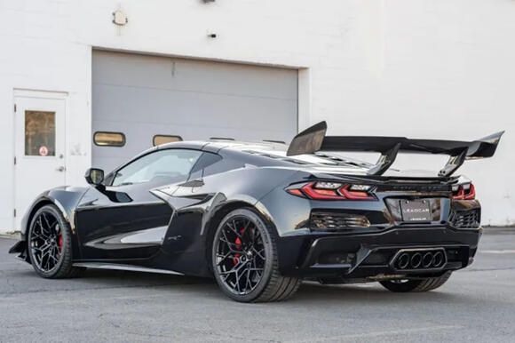 What’s It Worth: Another 2026 Chevrolet Corvette ZR1 Coupe 3LZ Shows Up ...