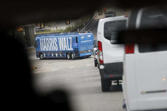 Walz unharmed after some of the vehicles near the back of his motorcade ...